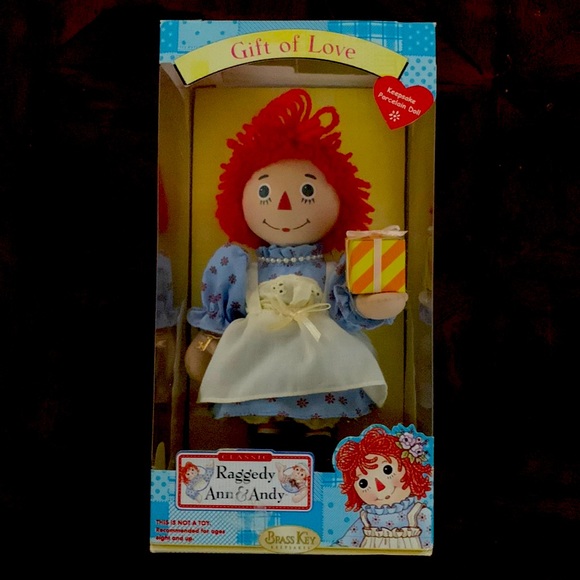 Raggedy Ann | Toys | Raggedy Ann 205 Porcelain Brass Key Keepsake Gift ...